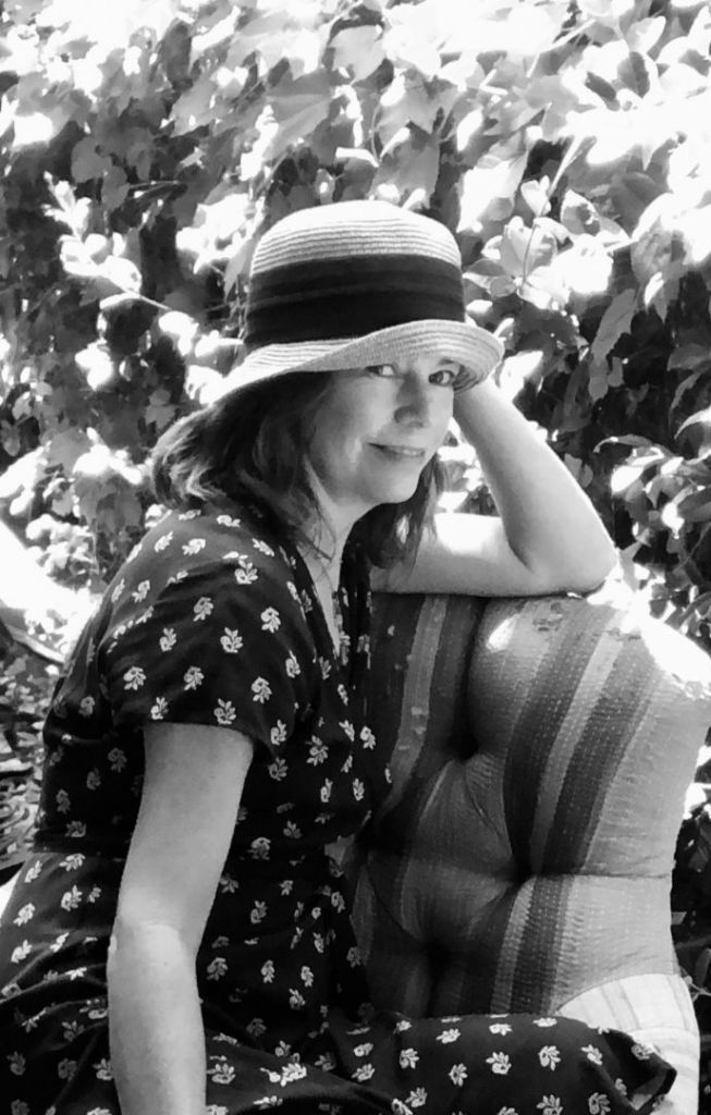 Meet Amanda Overton: Designer | Interiors + Textiles – SHOUTOUT LA