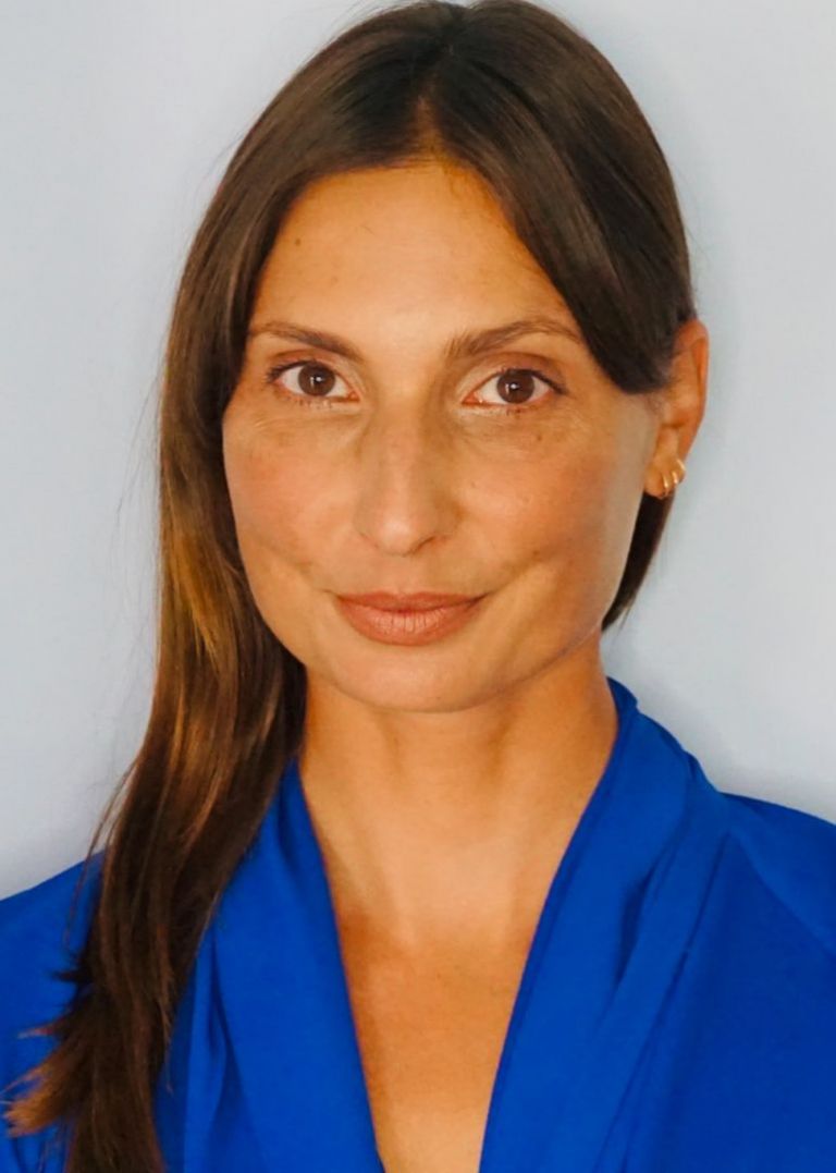 Meet Ariel Kochbarski: Stylist, Editor, & Creative Director – SHOUTOUT LA