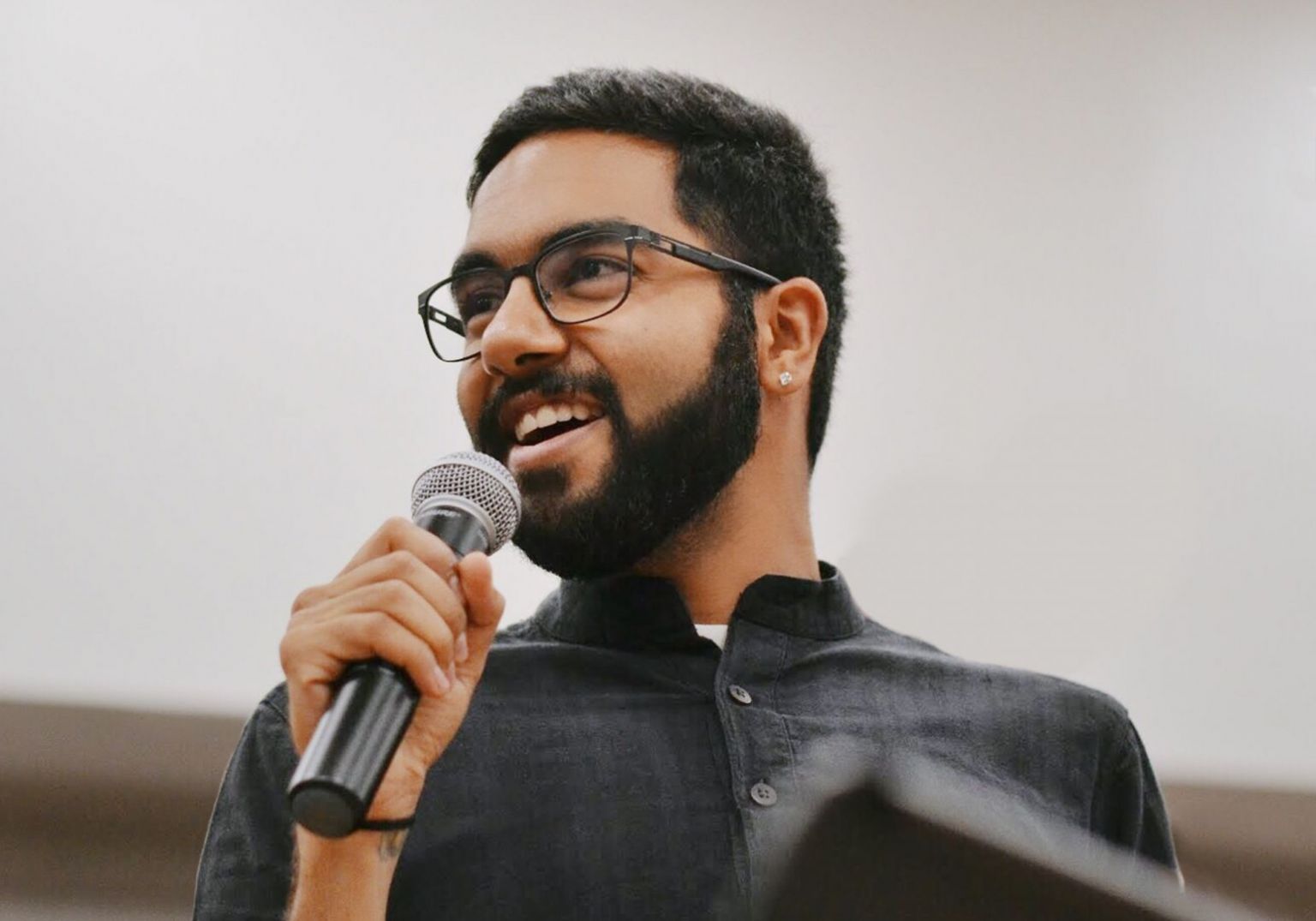 Meet Rohith Jayaraman: Vocalist & Composer – SHOUTOUT LA