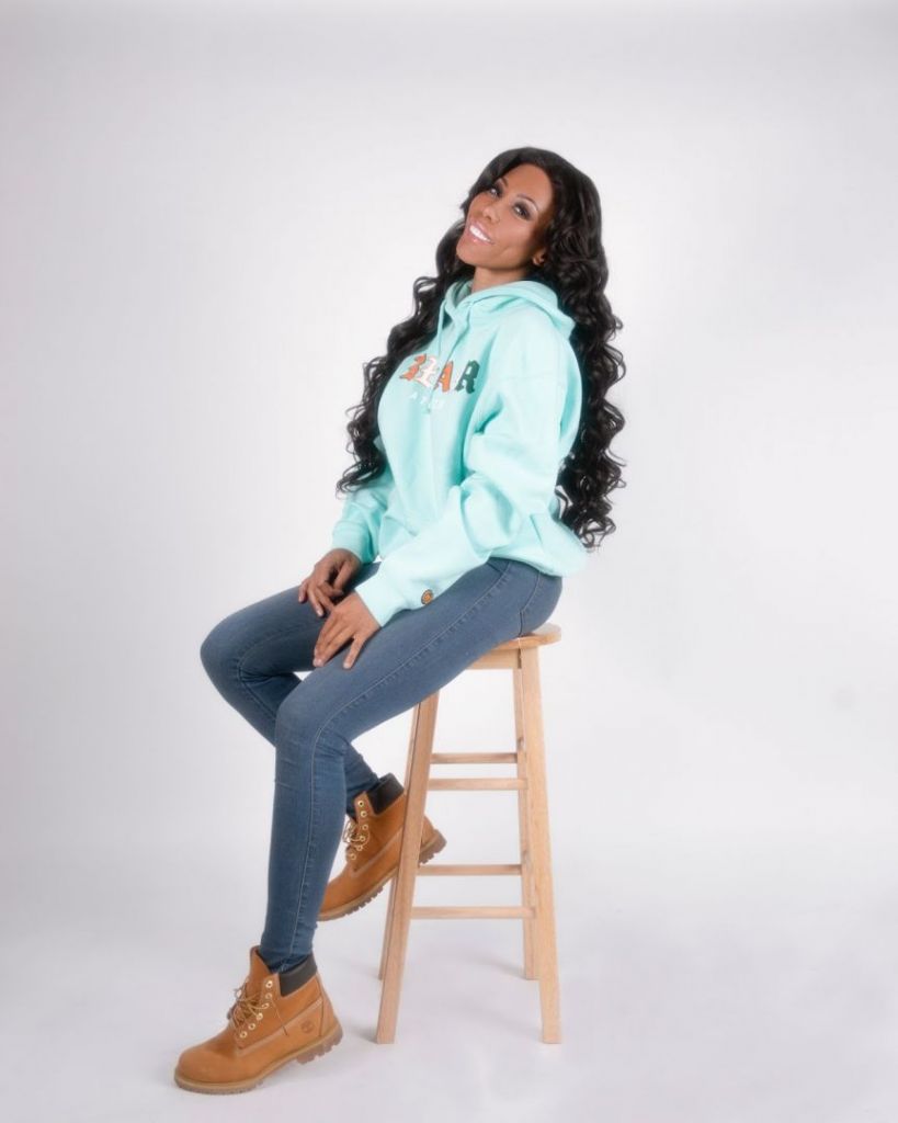 Meet Tiffany Abney: Professional Stunt woman – SHOUTOUT LA