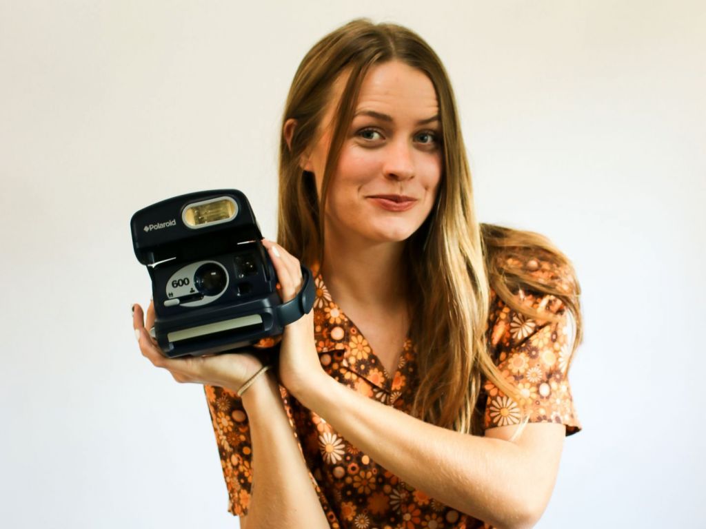 Meet Carly Sharp | Photographer & Creative Director – SHOUTOUT LA