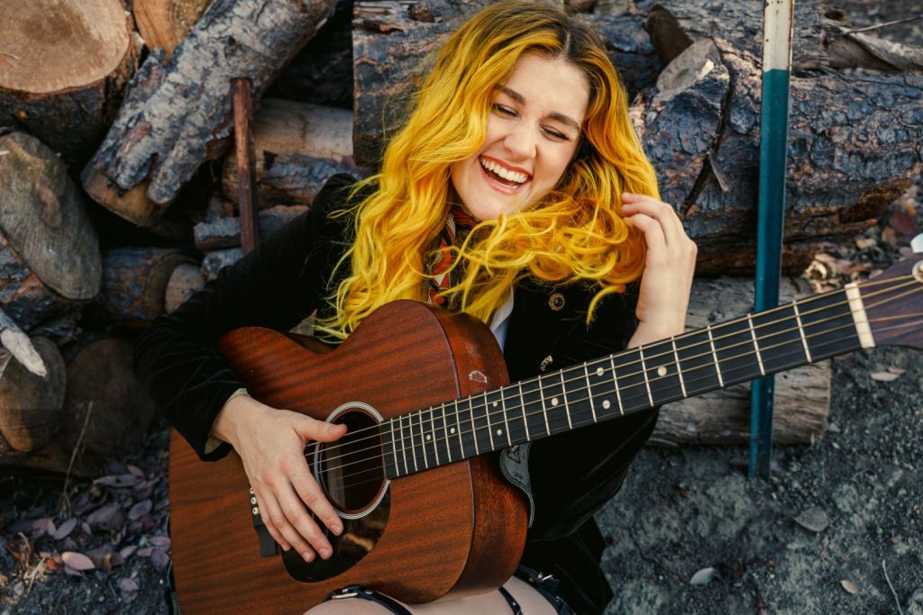 Meet Carmela | Singer-Songwriter & Twitch Partner – SHOUTOUT LA