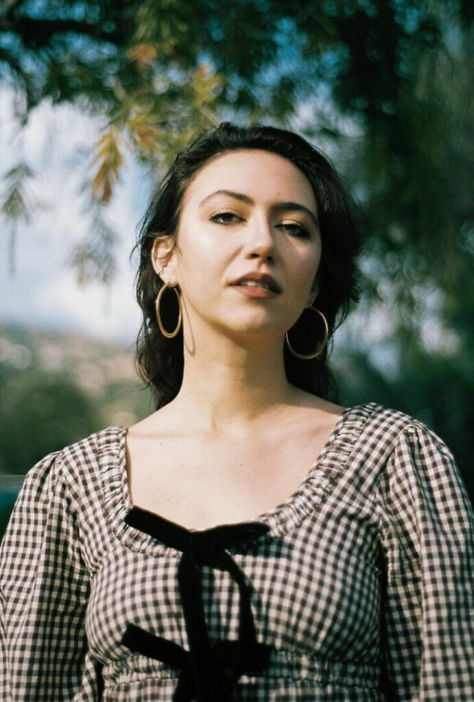 Meet Maura Fallon | Actor, Filmmaker & Witch – SHOUTOUT LA