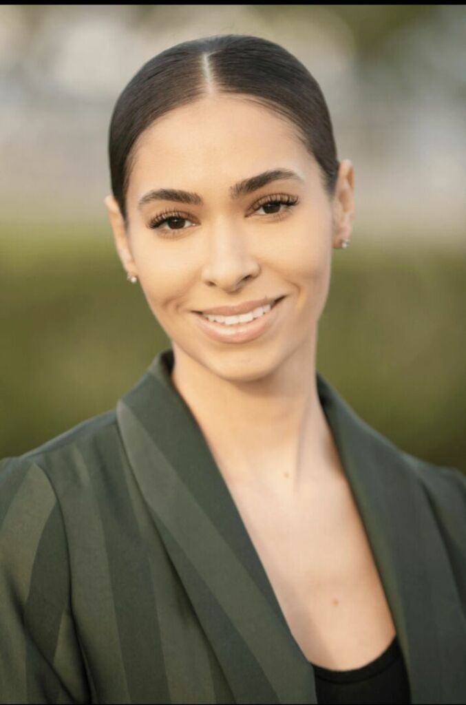 Meet Laura Harrison | Hairstylist – SHOUTOUT LA