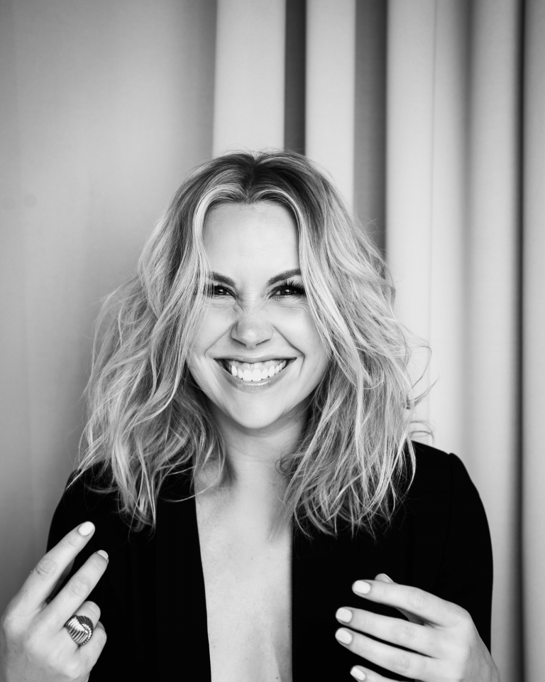 Meet Siobhan Murphy | Actor – SHOUTOUT LA