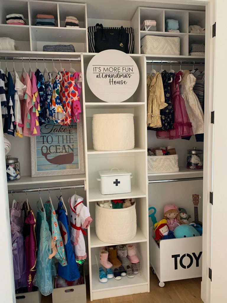 Meet Emily Preciado | Founder, MommyAssist – SHOUTOUT LA