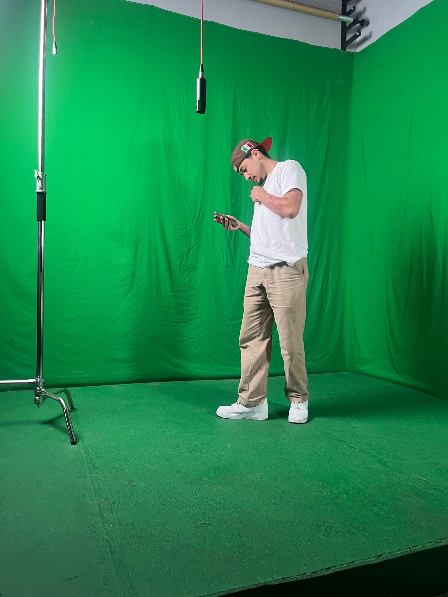 Meet Jordan Sandoval | Artist – SHOUTOUT LA