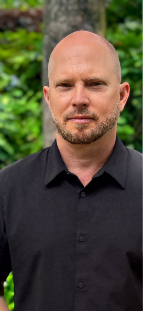 Meet Scott Cobb | Founder, CEO & Designer – SHOUTOUT LA