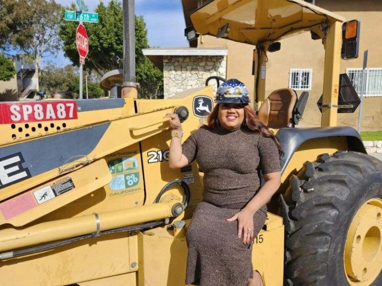 Meet Katrina Manning – SHOUTOUT LA